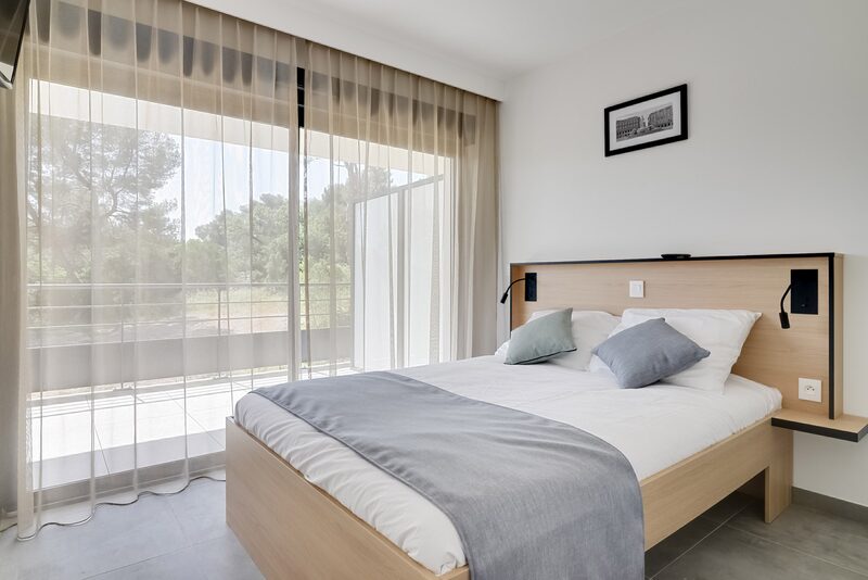 Evancy Vence - Les Jardins d'Azur (ex Holiday Suites) - Evancy.be