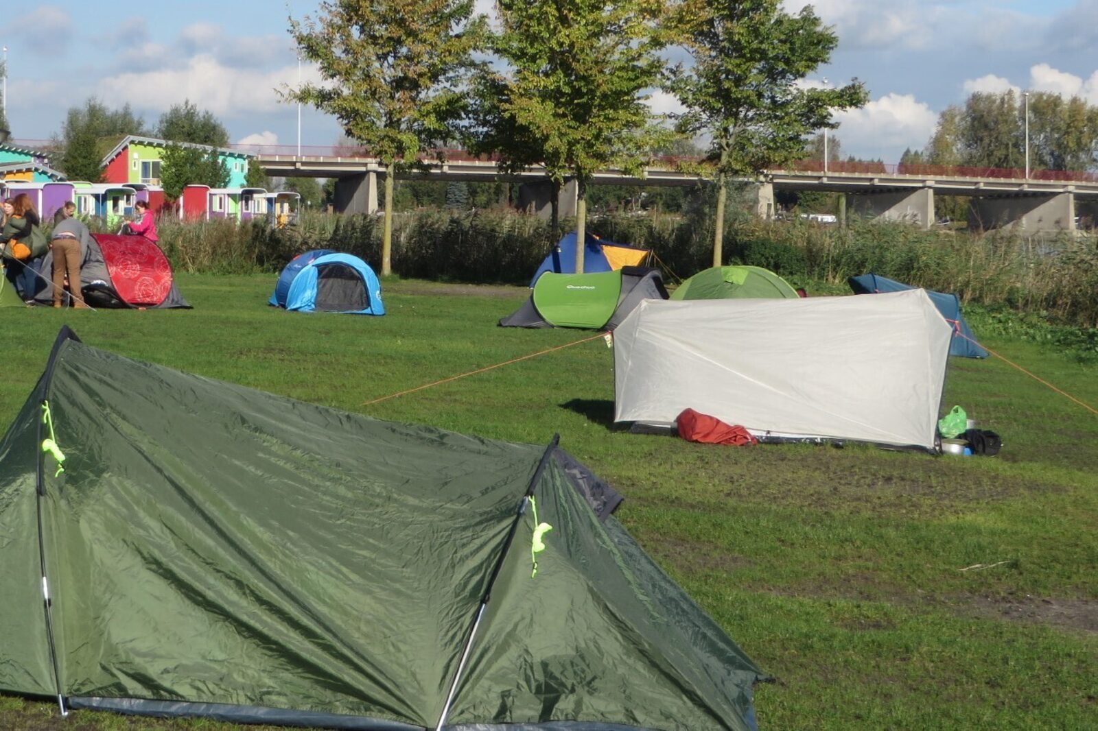 Camping Zeeburg Amsterdam - Camper/caravan plaatsen - Tentplekken ...
