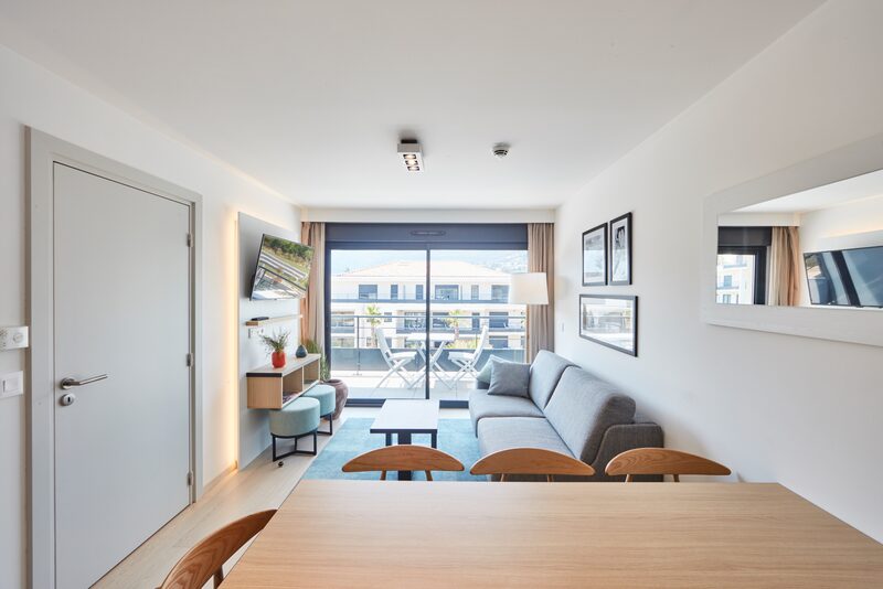 Evancy Vence - Les Jardins d'Azur (ex Holiday Suites) - Evancy.be