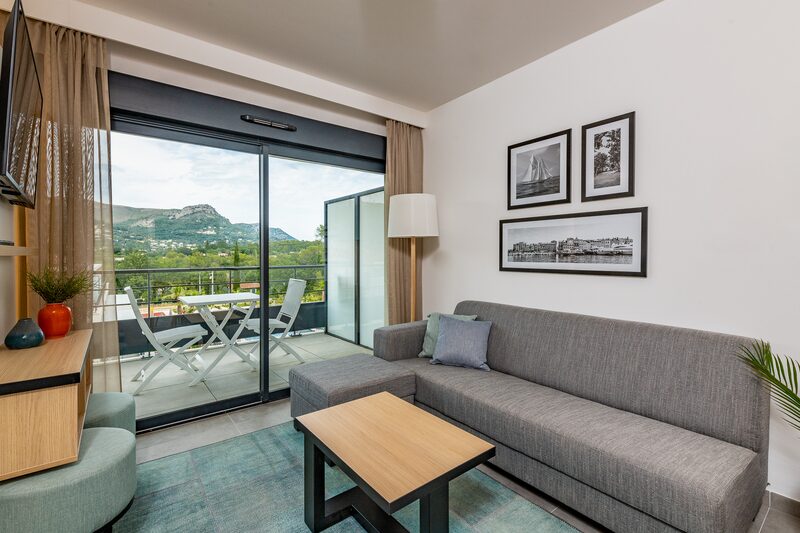 Evancy Vence - Les Jardins d'Azur (ex Holiday Suites) - Evancy.be