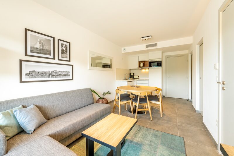 Evancy Vence - Les Jardins d'Azur (ex Holiday Suites) - Evancy.be