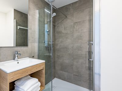Evancy Vence - Les Jardins d'Azur (ex Holiday Suites) - Evancy.be