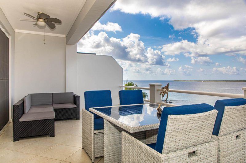 Den Laman | Sunrentals Bonaire